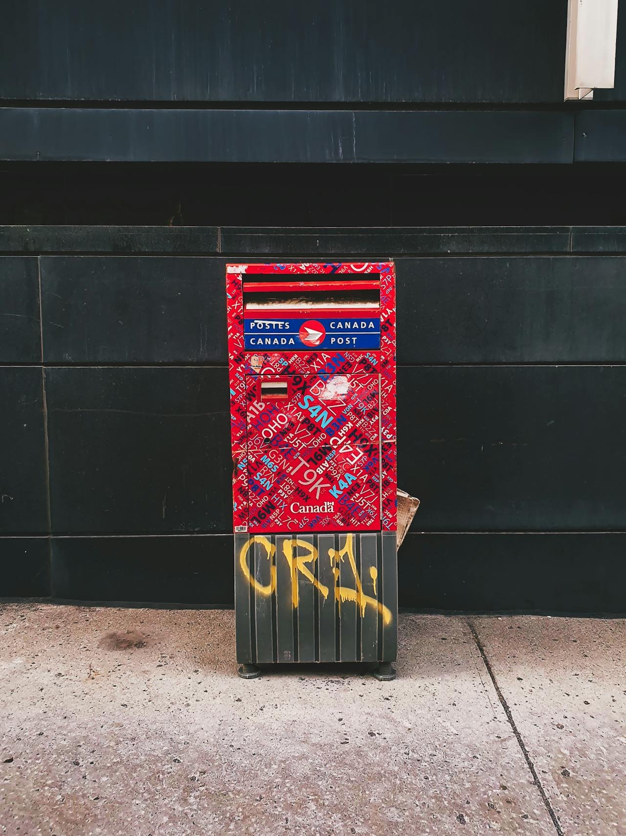 Flyer Delivery During The Canada Post Strike — Flyer Canada